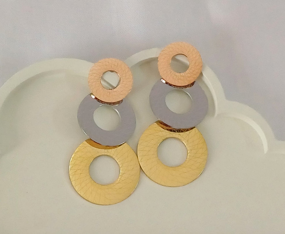 Tripletone Round Dangler – My Store